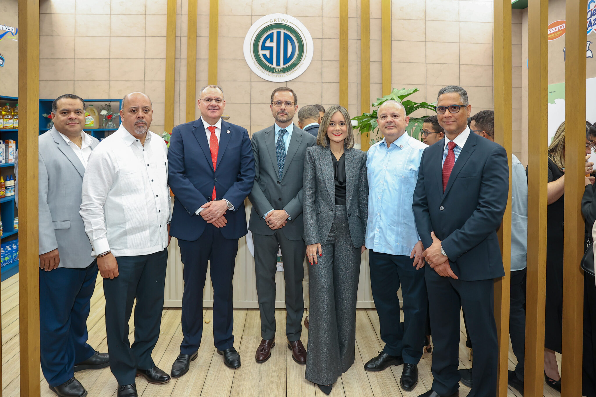 Grupo SID junto a sus empresas MercaSID e Induveca participaron en la ...